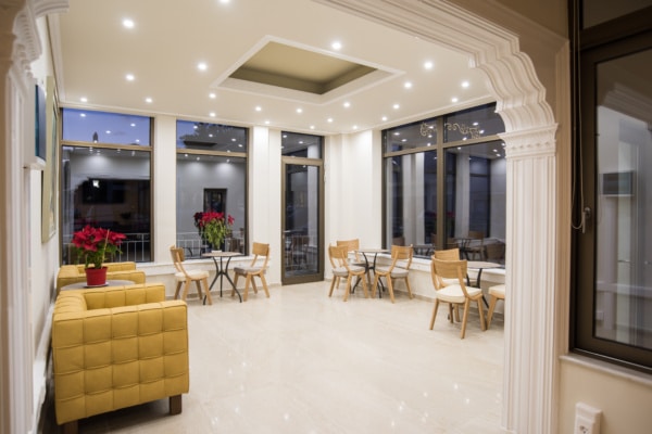 Historic & renovated Delphi 4 star hotel | V Hotel Delphi